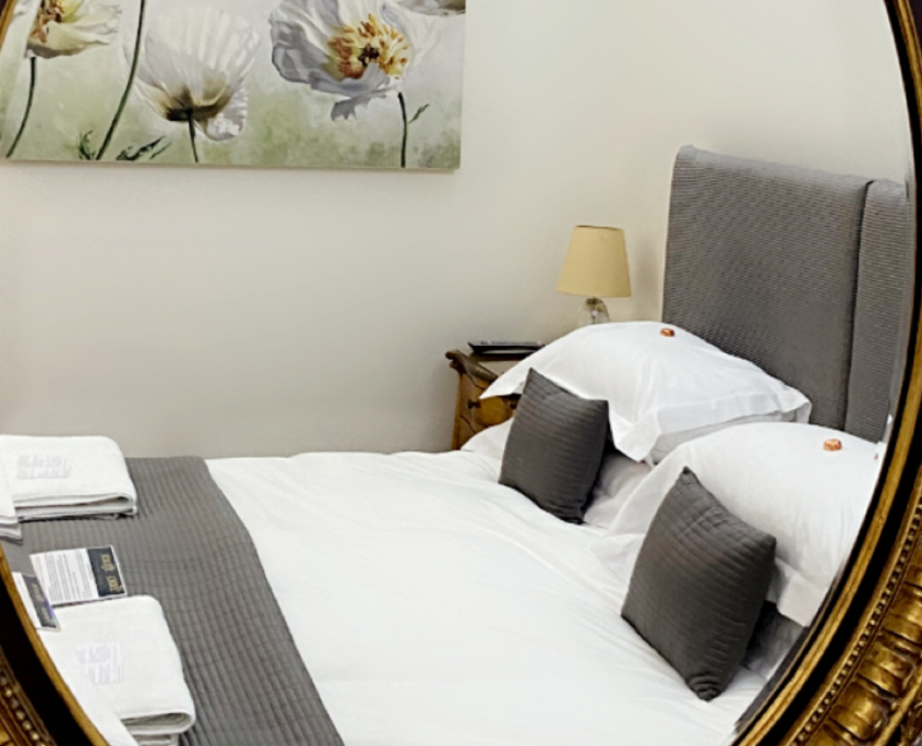 Tides Reach Guest House - Boutique Hotel - Mumbles - Swansea - Wales