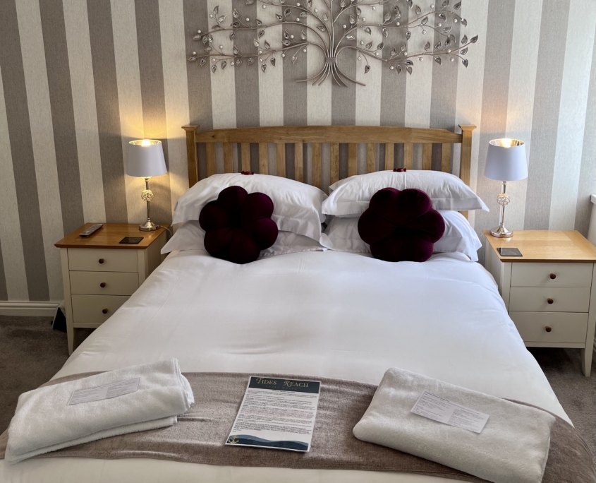 Tides Reach Guest House - Boutique Hotel - Mumbles - Swansea - Wales
